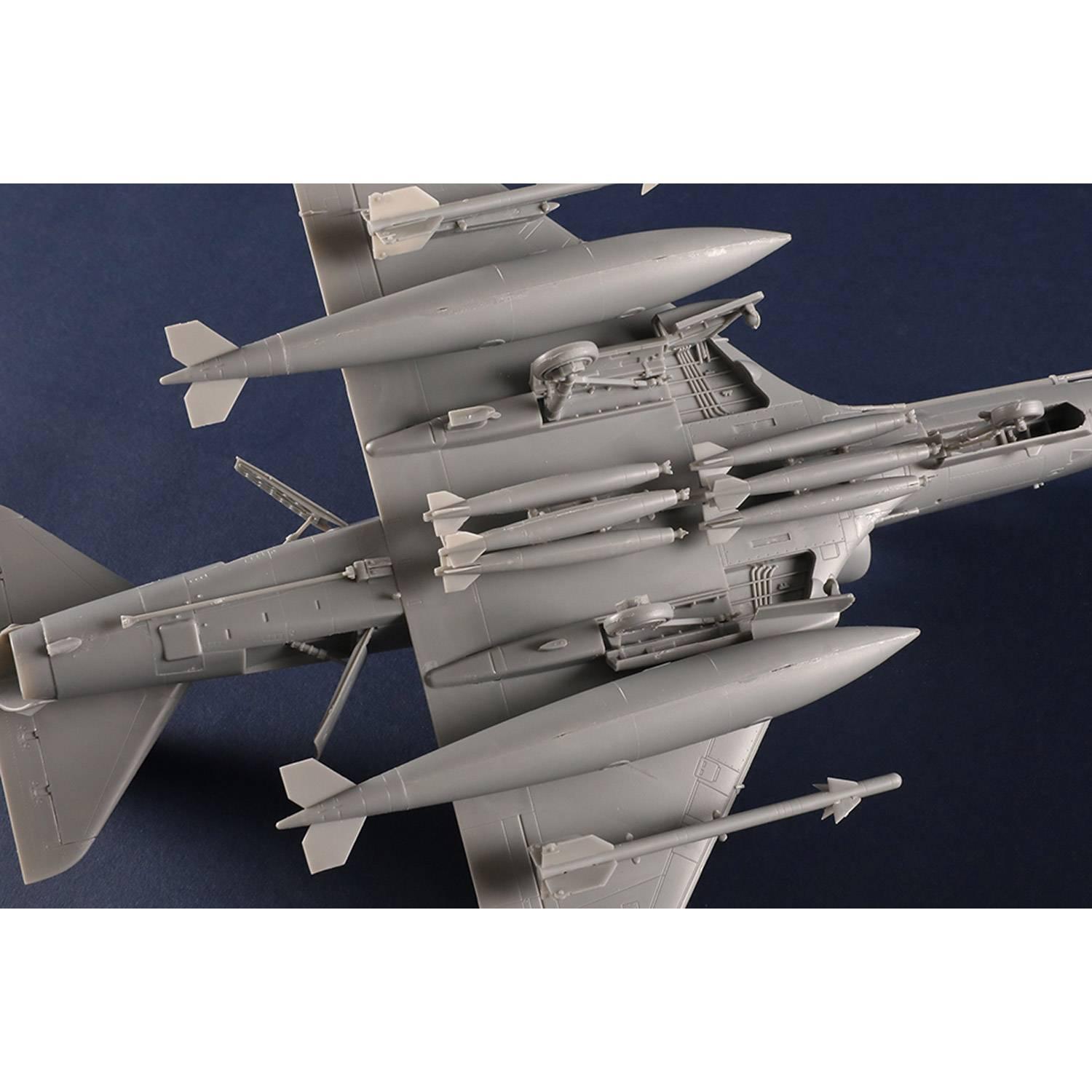 Maquette avion : A-4C Sky Hawk - 1/48 - Hobby Boss - Rue des Maquettes