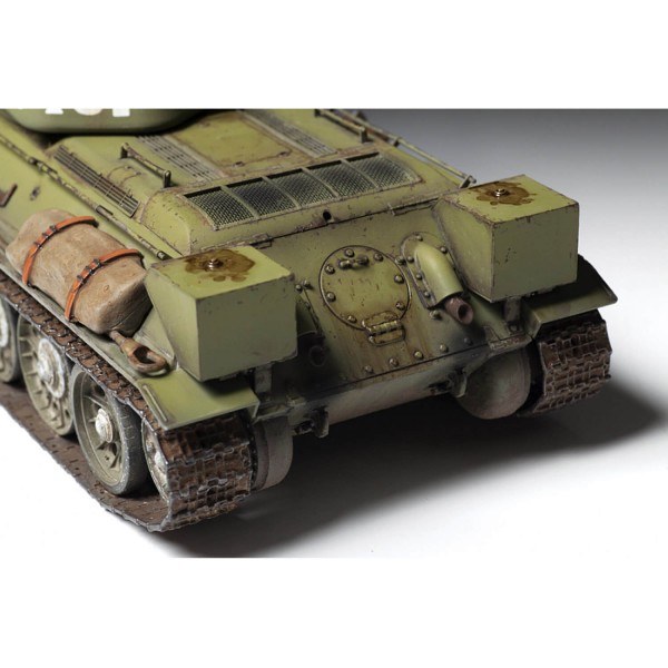 Maquette char : T-34/76 Modèle 1942 - Zvezda - Rue des Maquettes